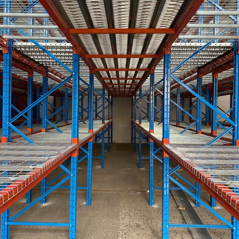 Heavy duty pallet racking system – Smart Solutions Kuwait – Racking ...